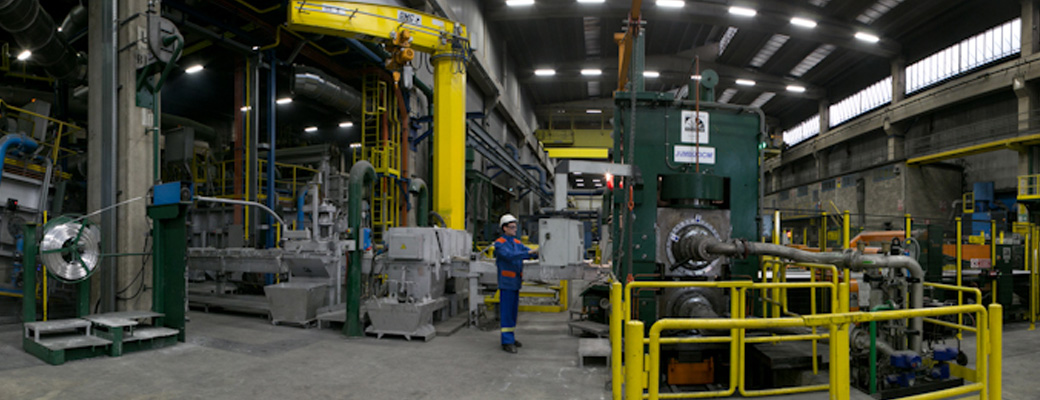 Twin-roll casting machine - Novelis PAE